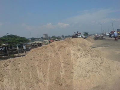 Sand business, odd but lucrative - Vanguard News