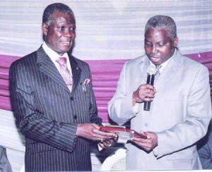 College awards Ashiru, others on medical research - Vanguard News