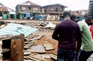 Hoodlums attack Mushin residents,Police after NDLEA raid - Vanguard News