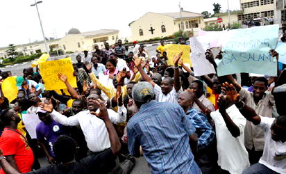Protesters take over Lagos - Vanguard News