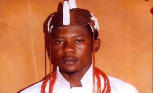 Utese community presents Enogie to Oba Erediauwa for blessing ...