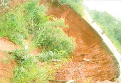 Obe-Agenebode road to Auchi, disaster waiting to happen—State ...