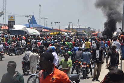 LASTMA official allegedly kills tanker driver in Lagos - Vanguard News
