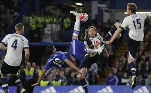 Video: Fight breaks out at Tottenham vs Chelsea game (Che 0-2 Spurs ...