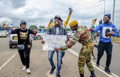 Zimbabwean military returns power to police - Vanguard News