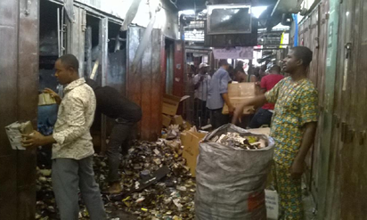 Bridge Head Market fire outbreak jolts Onitsha traders - Vanguard News