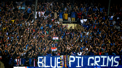 Indian vs Kenya : Fans fill stadium after emotional plea by captain ...