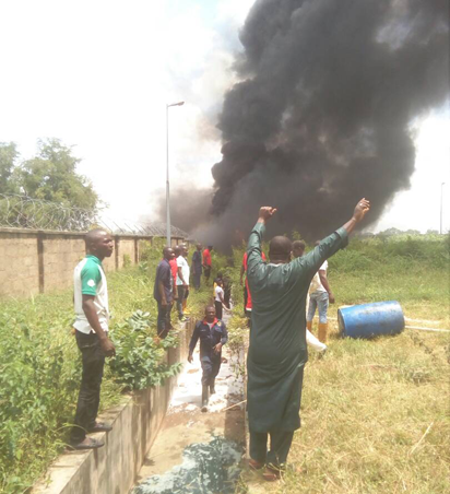 NNPC Depot Minna gutted by fire - Vanguard News
