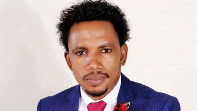 Senator Abbo empowers 150 youths, women with 200K each