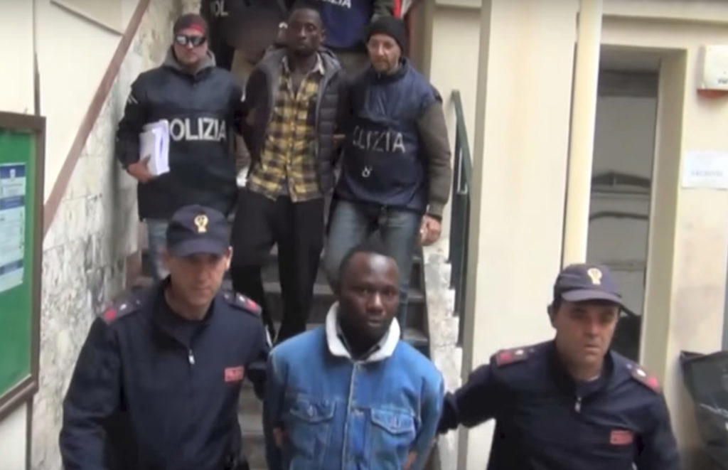 Mafia: Police arrest 'violent' Nigerian gang in Italy ...