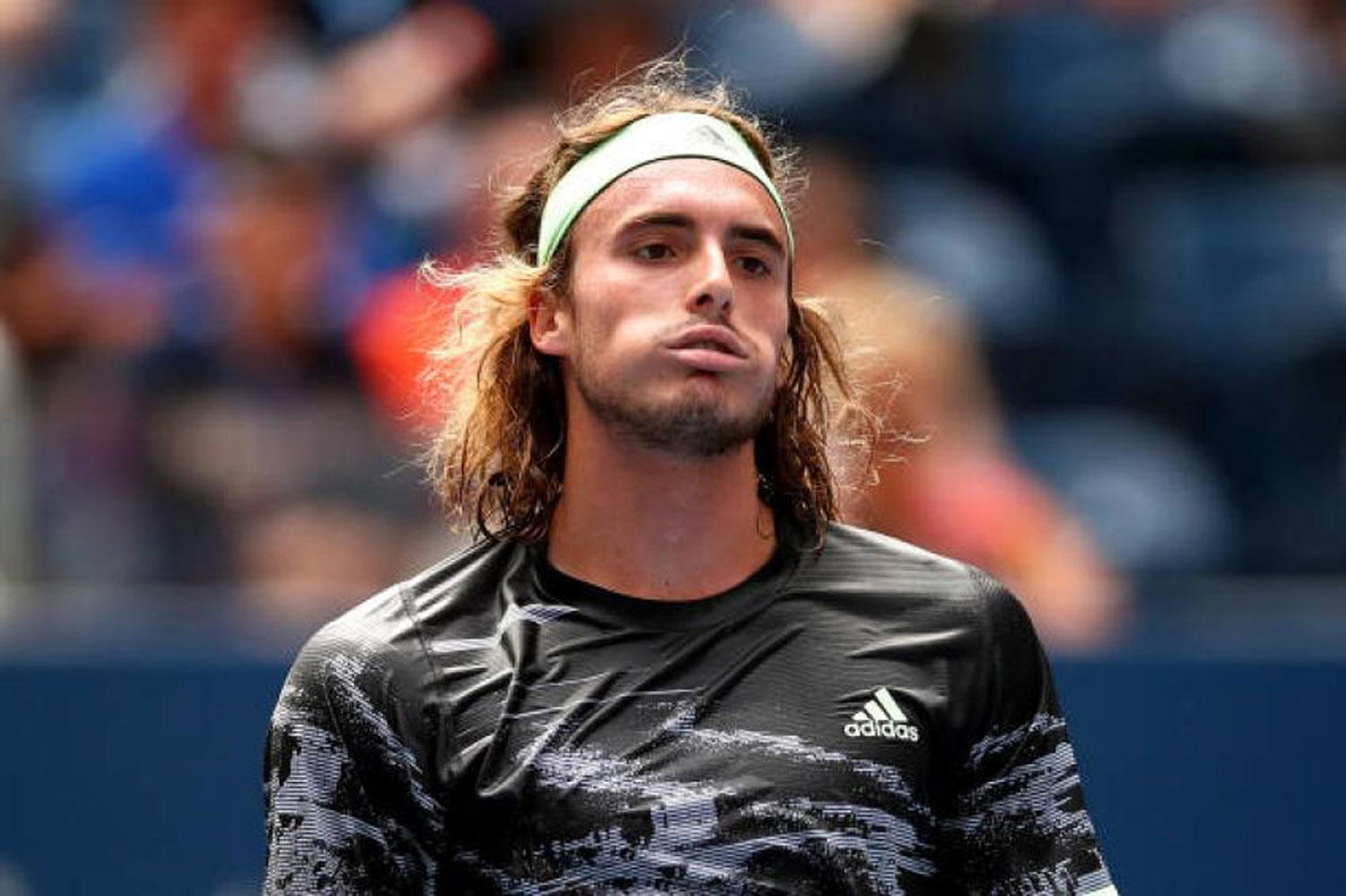 Tsitsipas: Top seed retires with breathing problems in Zhuhai