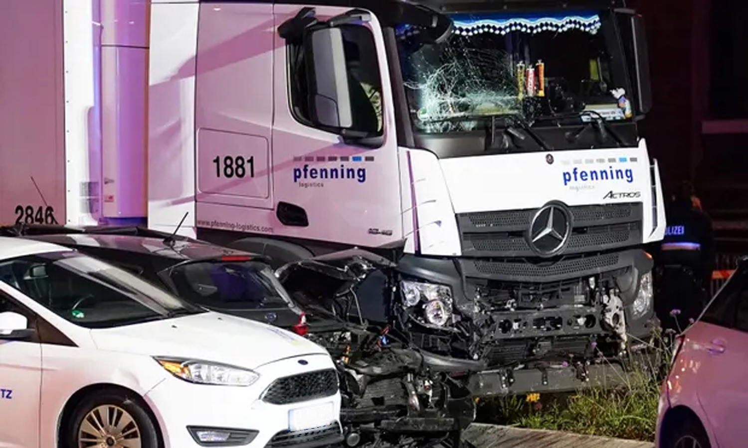 8 injured after stolen truck crashes into vehicles in Germany
