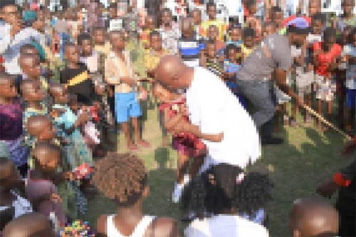 Day physically challenged dared Gbagi to dance contest