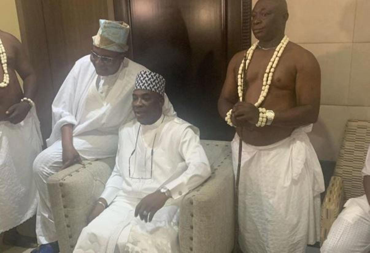 Mayegun of Yorubaland commiserates with late Victor Olaiya family