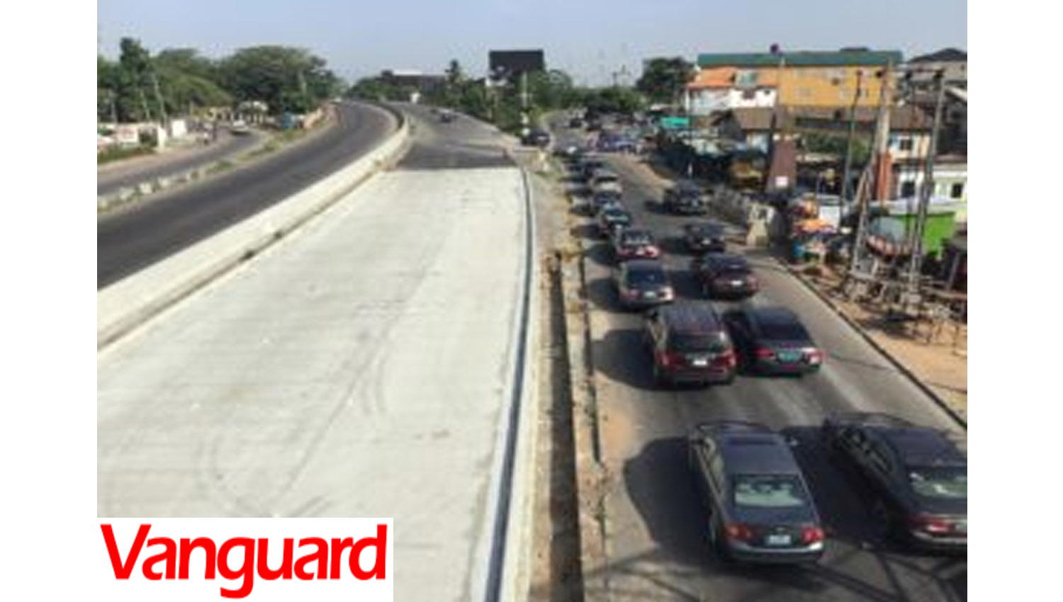 [Photos] Lockdown: Compliance on Gbagada expressway