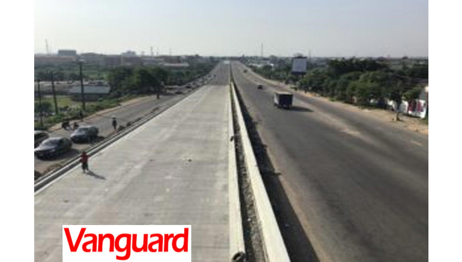 [Photos] Lockdown: Compliance on Gbagada expressway