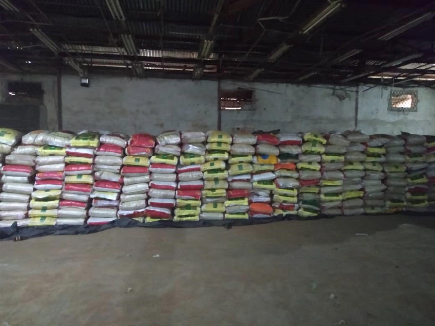 Coronavirus: Edo govt takes delivery of 1,800 bags of 50kg rice from FG