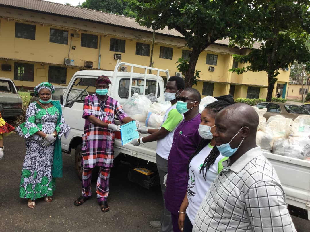 COVID-19 lockdown: Foundation distributes food to 600 families in Oyo