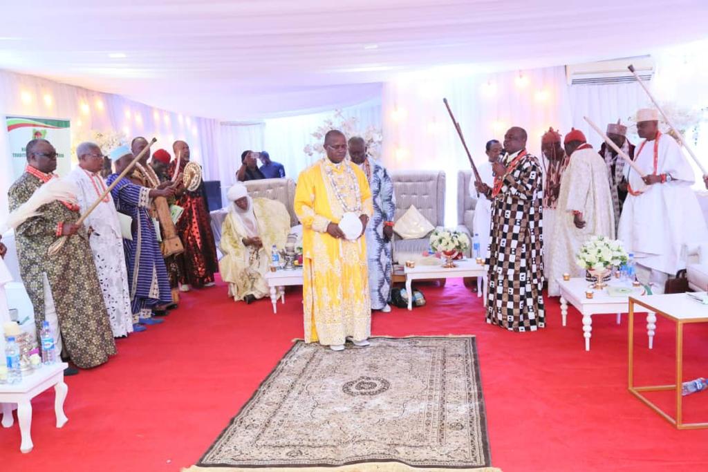 Monarchs commend Appolus Chu for proactive steps - Vanguard News