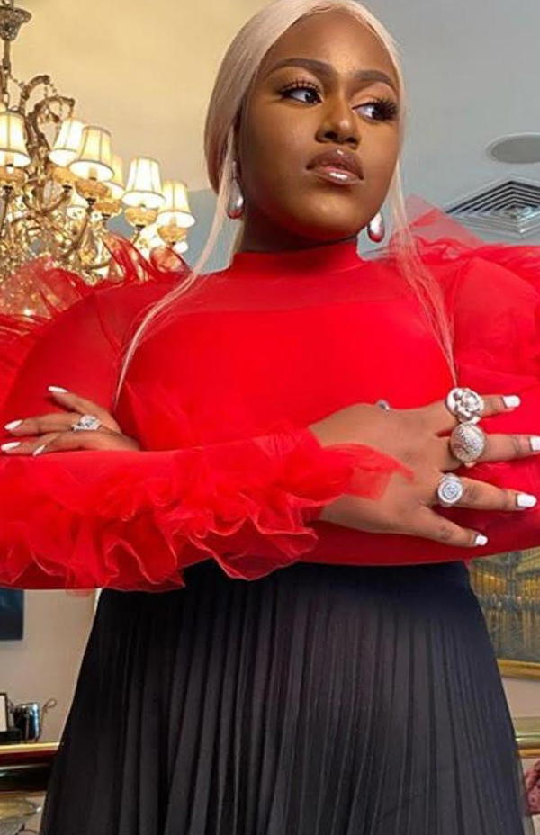 Elmina out with new EP, 'No Drama'