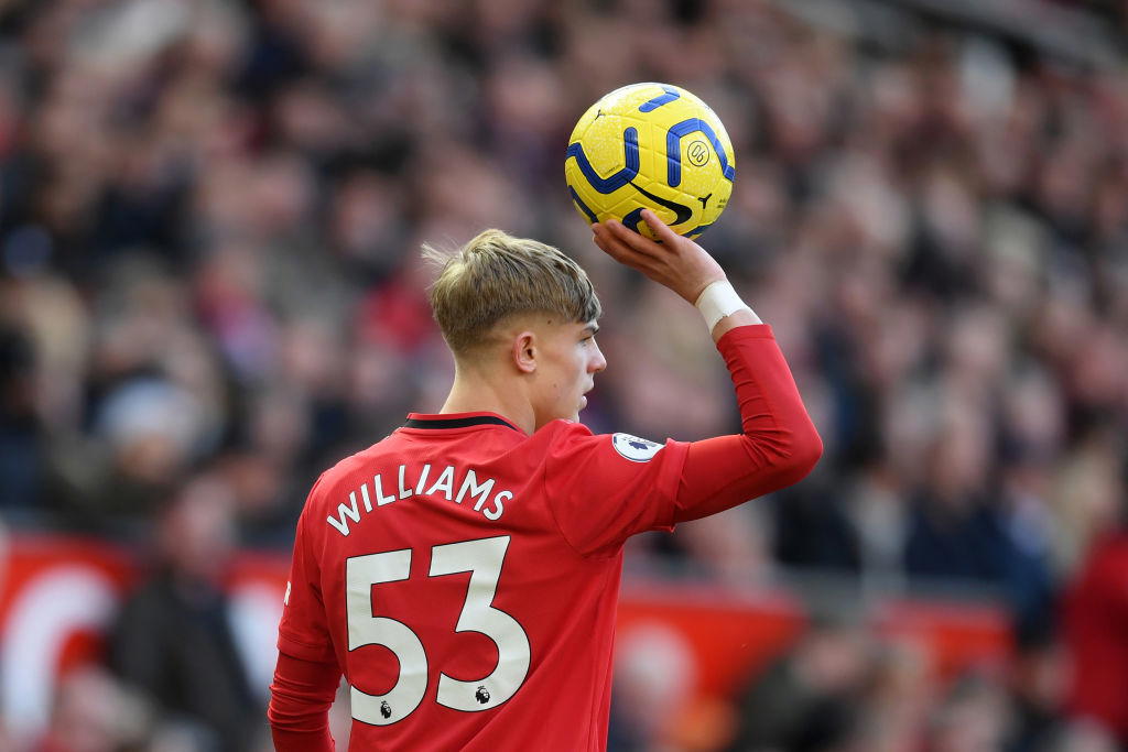Brandon Williams signs long-term Man United deal
