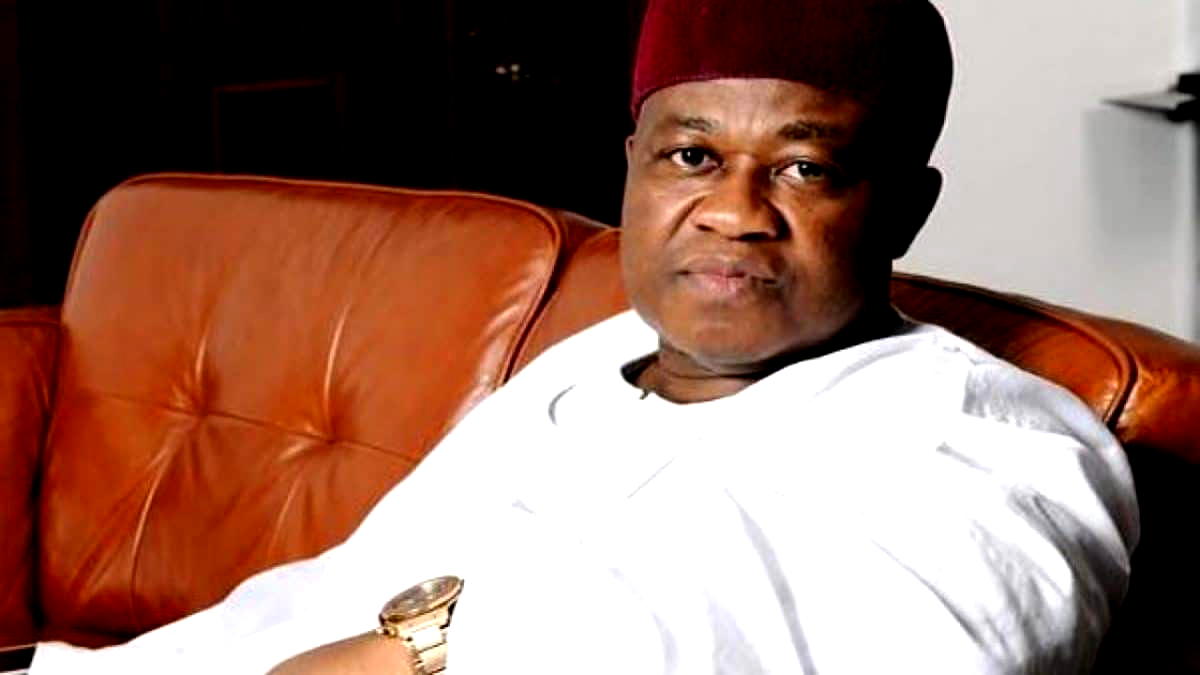 IBB, Abubakar, Ogbeh, others pay tributes as Sam Nda-Isaiah is buried