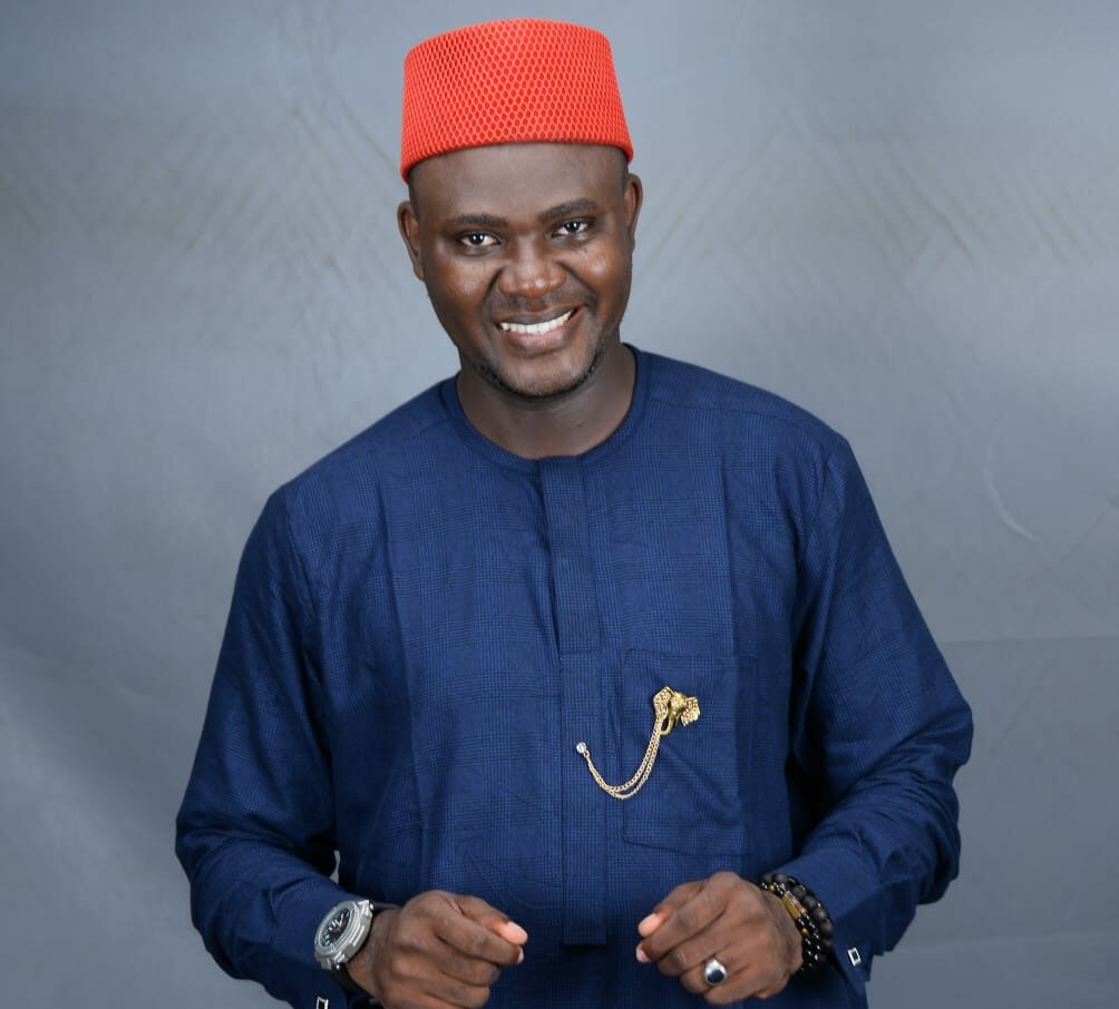 Adelaja meets Obasanjo, Makinde others over defection - Vanguard News