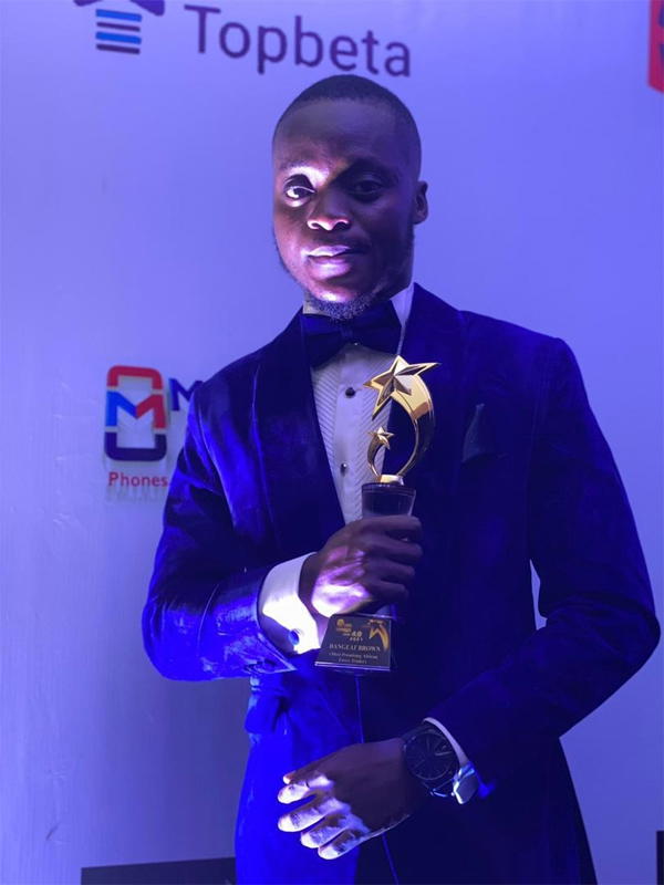 Young Nigerian carts away Coolwealth Awards