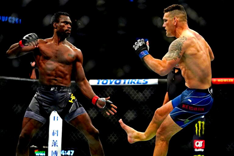 UFC fighter suffers horrific leg injury seconds into fight