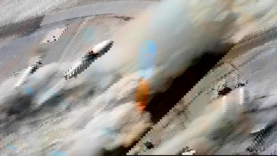 Bezos' New Shepard reaches space, lands back on Earth