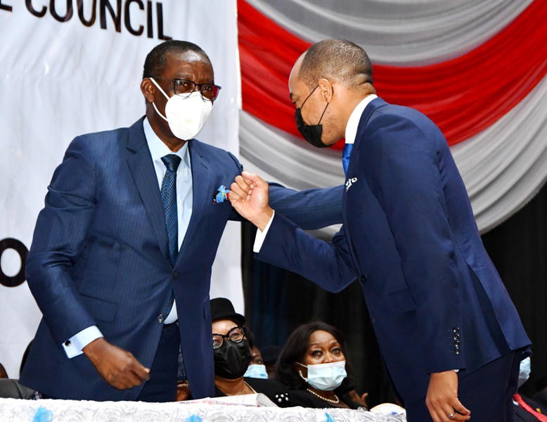 Okowa urges commissioners to work for United Delta - Vanguard News