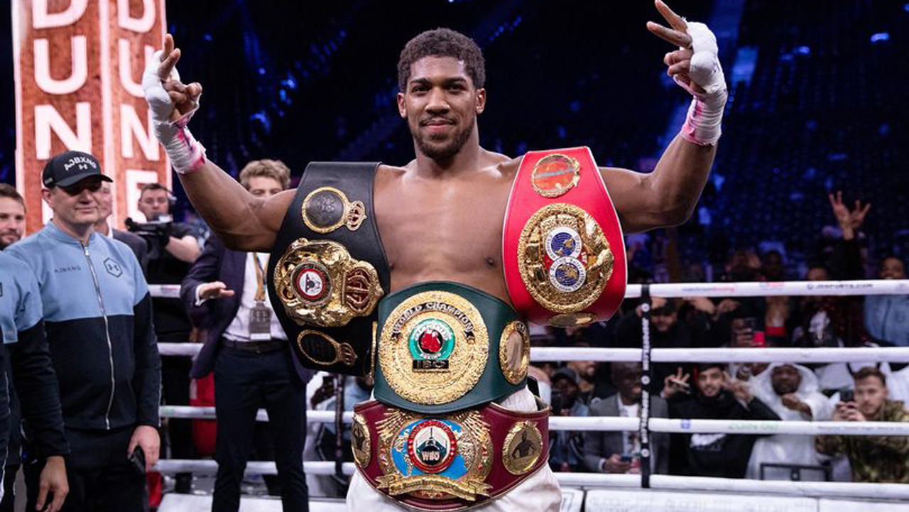 BOXING: Joshua's opponent Usyk struggling to "adjust to heavyweight"