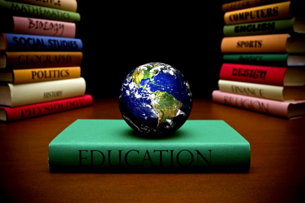 Exploring innovative approaches to rethinking education - Vanguard News