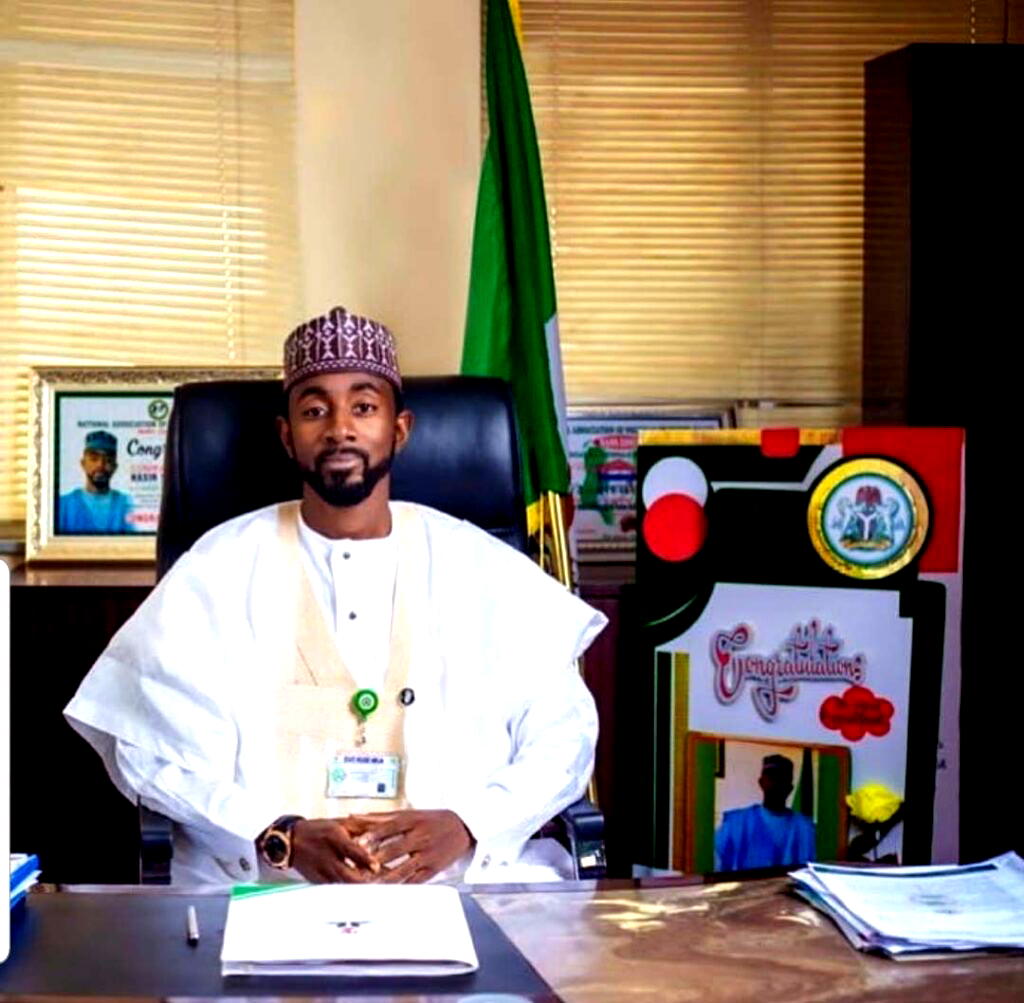 Adhama to bag Doctorate Degree from Int'l Varsity