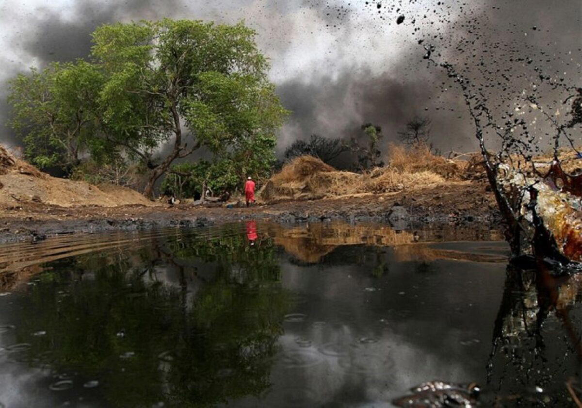 FG adopts new strategy to tackle oil spill in Niger Delta - Vanguard News