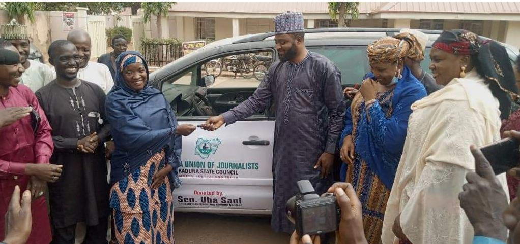 Kaduna governorship aspirant Uba Sani donates Bus to NUJ