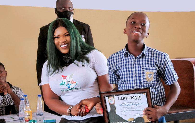 Matilda Lambert educates students on environment, gives scholarship