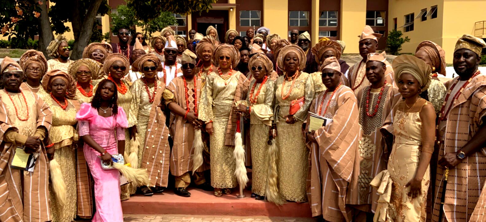 Omo Oba Akomolafe: A burial fit only for a king - Vanguard News