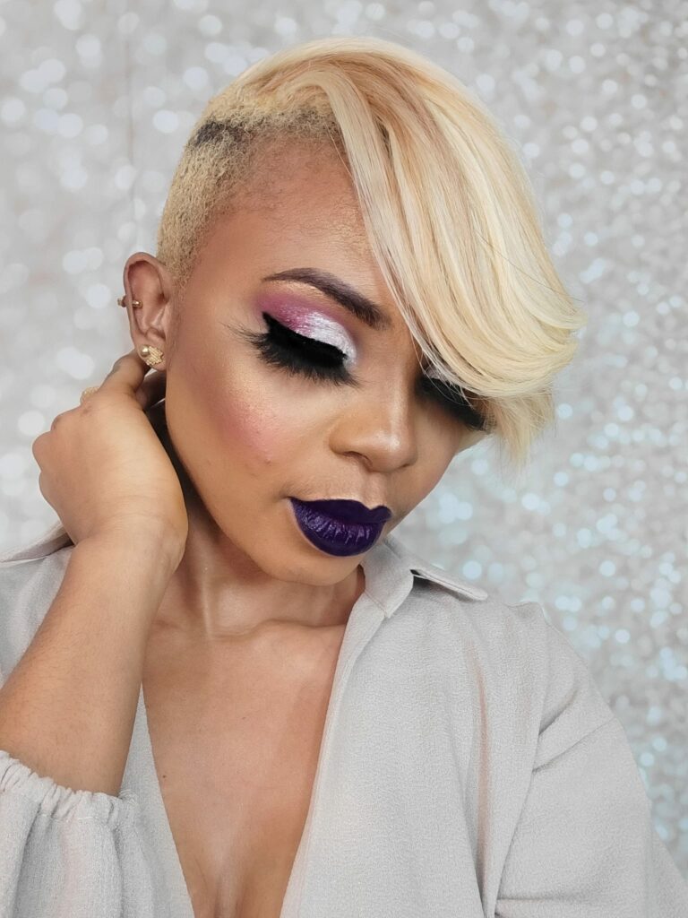 Actress, Yetunde Adeyemi, bags 'Most Promising Actress Diaspora' award ...