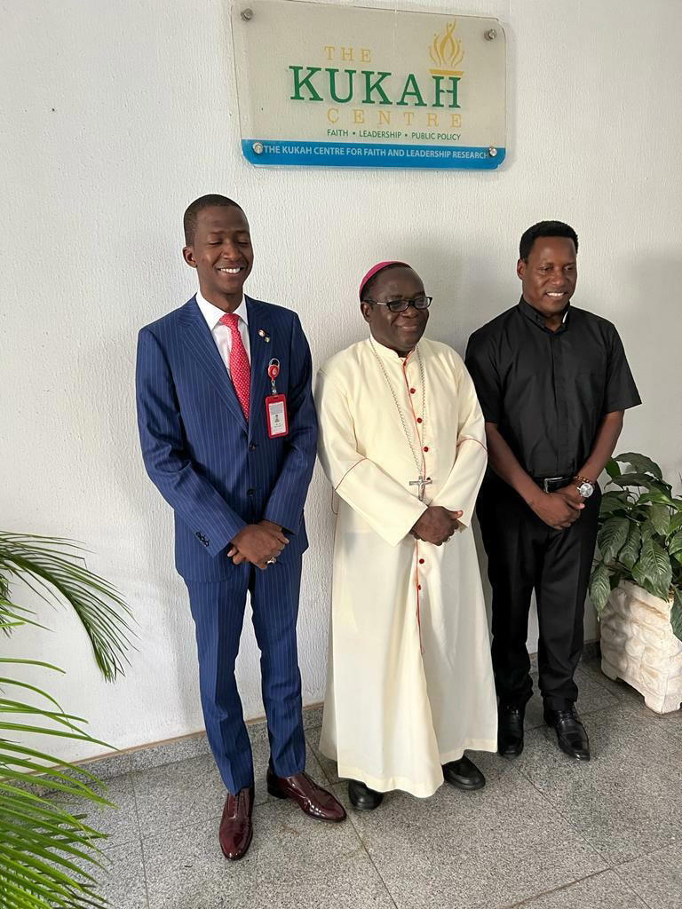 Bawa visits Kukah Center, seeks partnership in fight against corruption