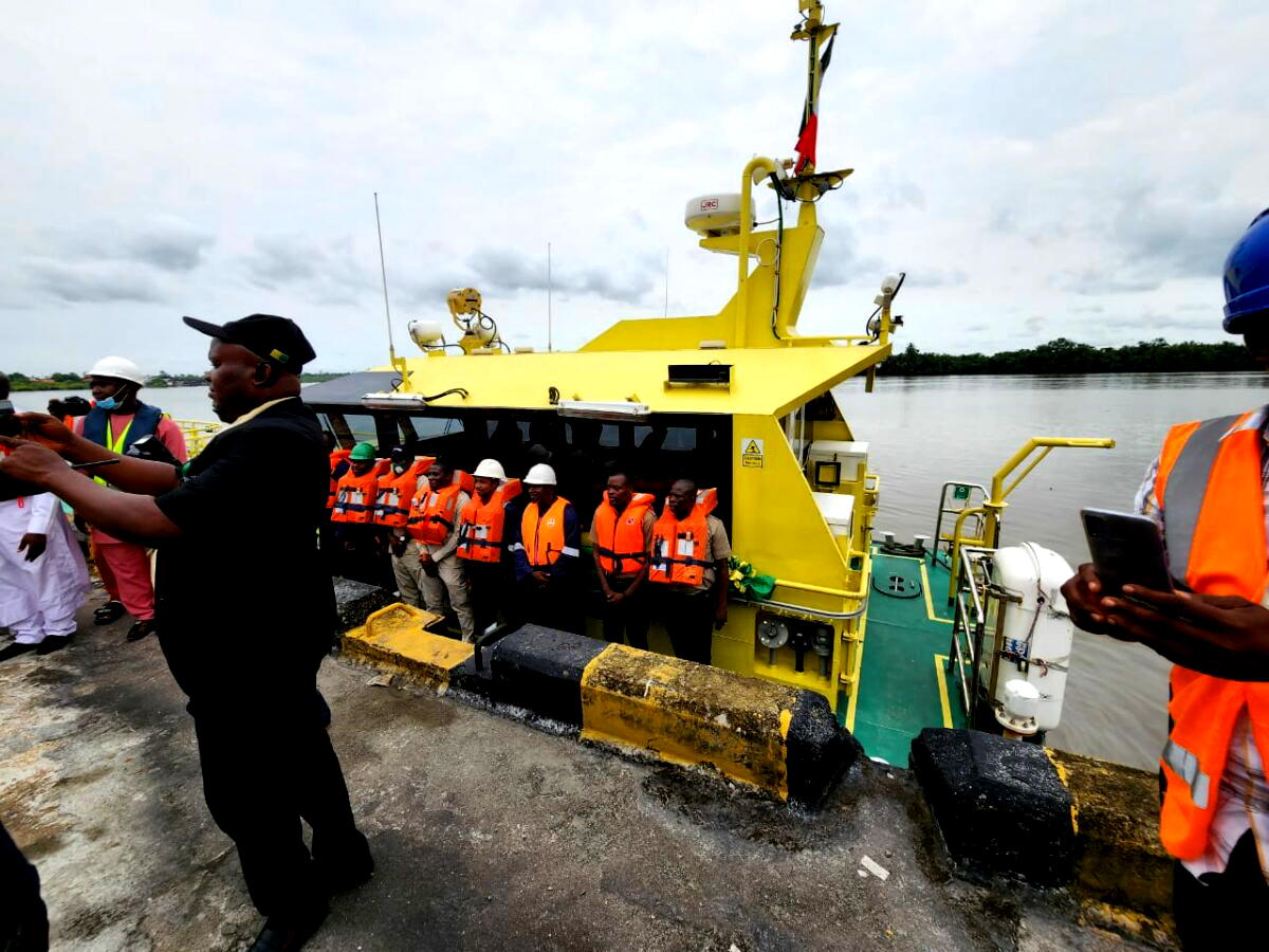 Calabar port rakes in 654 million naira, receives 72 vessels in 5 ...