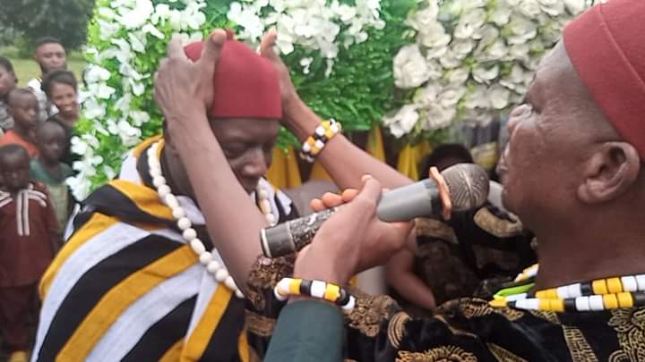 APC felicitates Senator Odey on his award of traditional title ...