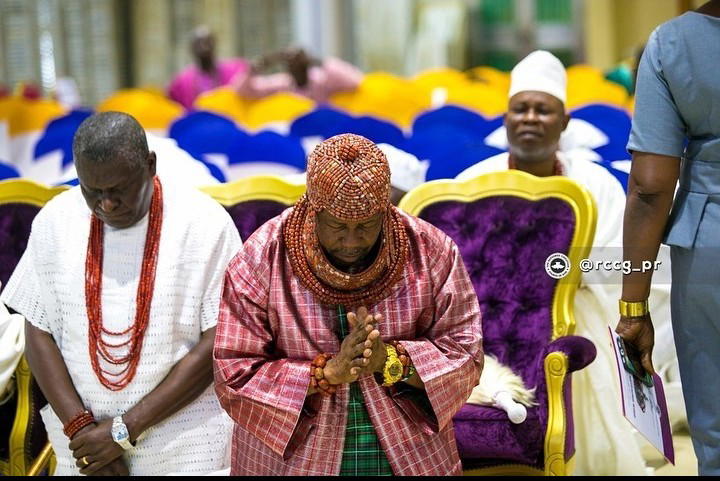 PHOTOS: Ooni of Ife, other traditional rulers pray at Redemption Camp