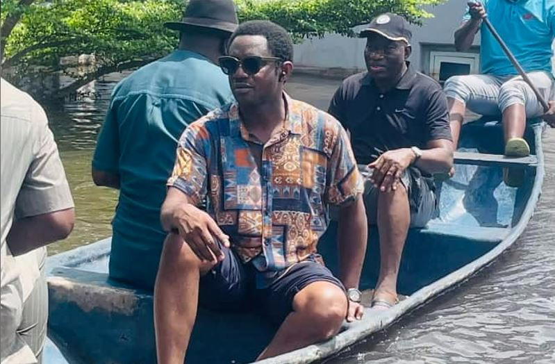 Photos: Jonathan visits flood victims in Bayelsa, says situation still ...