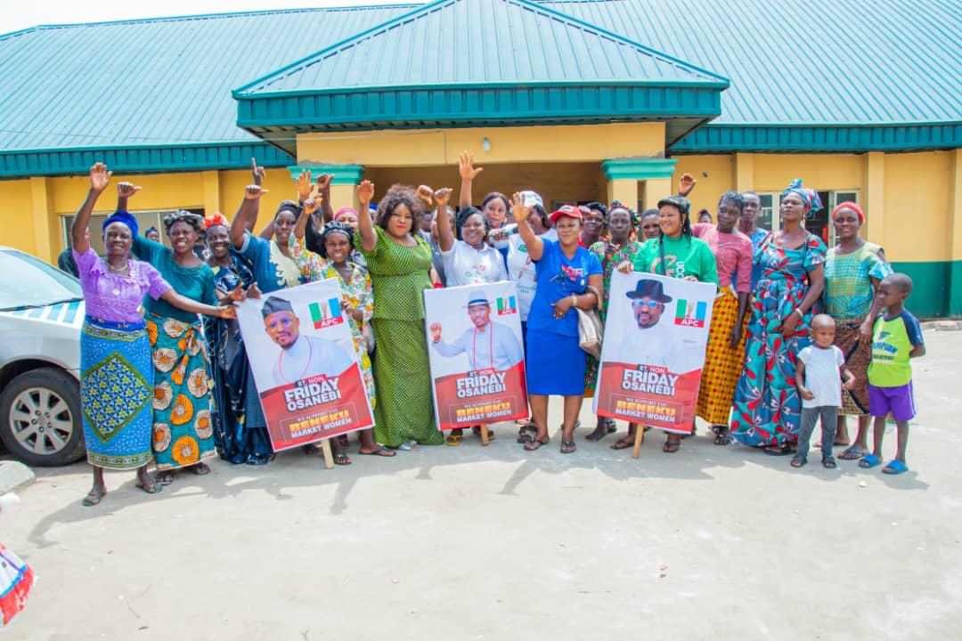 Osanebi begins massive distribution of relief items to IDP camps