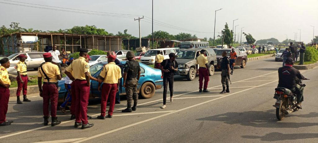 LASTMA impounds 30 vehicles over illegal parking, other traffic ...