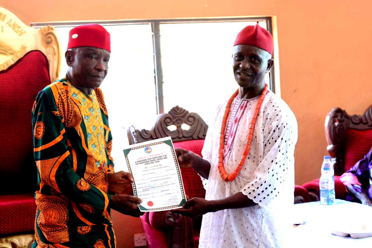 Otulu Ogwashi-Uku gets new Traditional Chief - Vanguard News