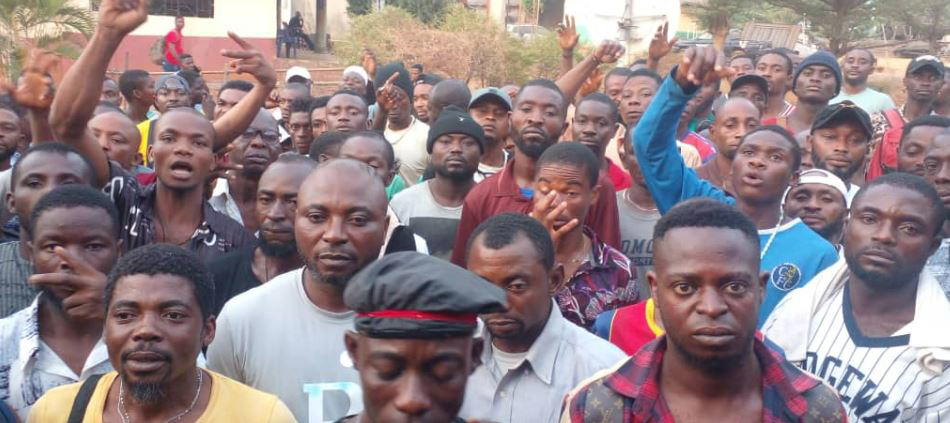C'River: Protest rocks Ogoja over INEC's inability to issue Jarigbe ...