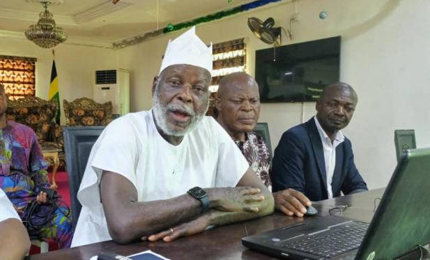 Policemen who watched thugs commit election violence should be dealt with – Okiro