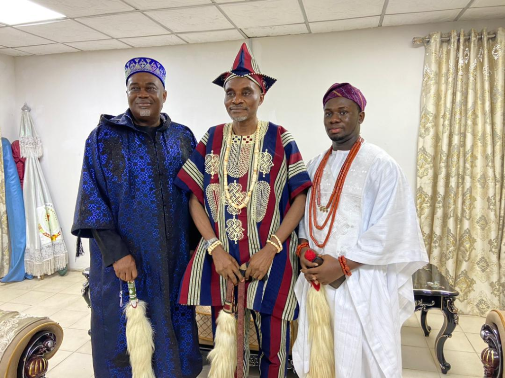 Ondo monarch Arujale pays royal visit to Alake, Olowu, others in Egbaland